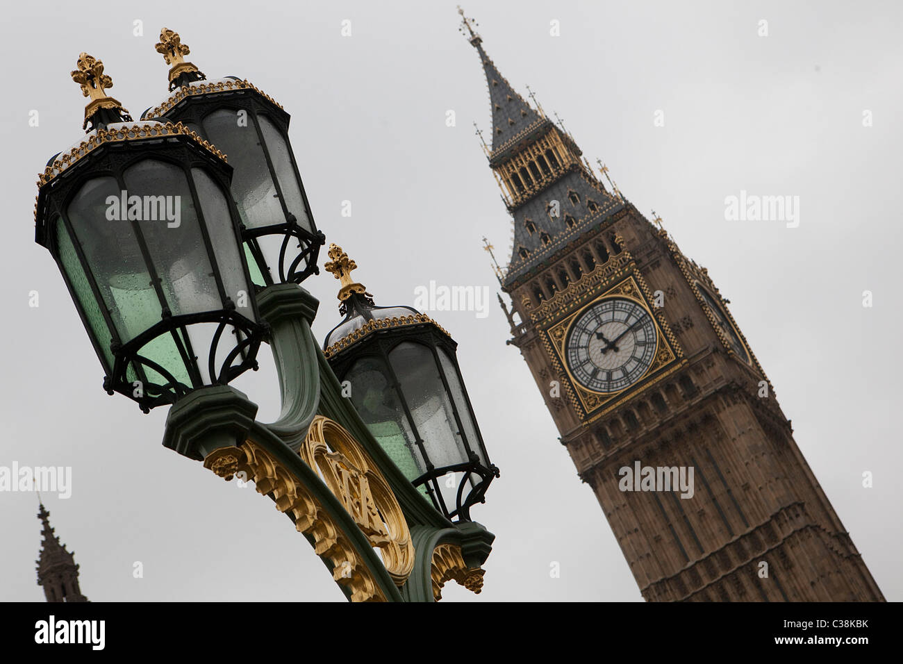 Big ben elizabeth tower iconic hi-res stock photography and images - Alamy