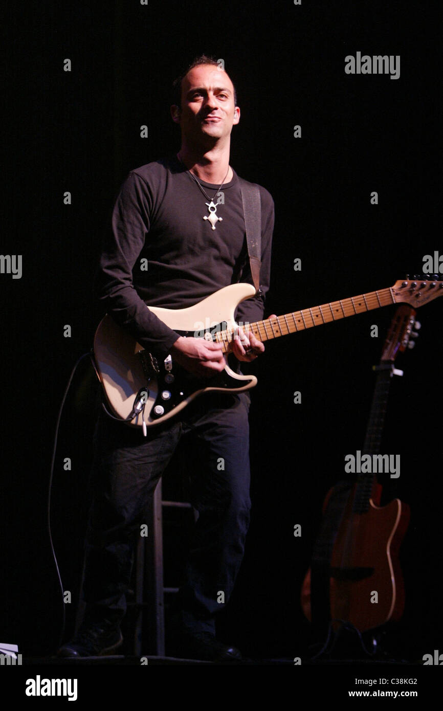 Idan raichel project hi-res stock photography and images - Alamy