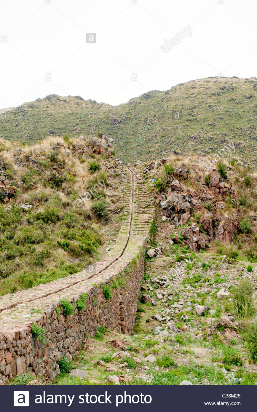 Peru Irrigation Inca High Resolution Stock Photography and Images - Alamy