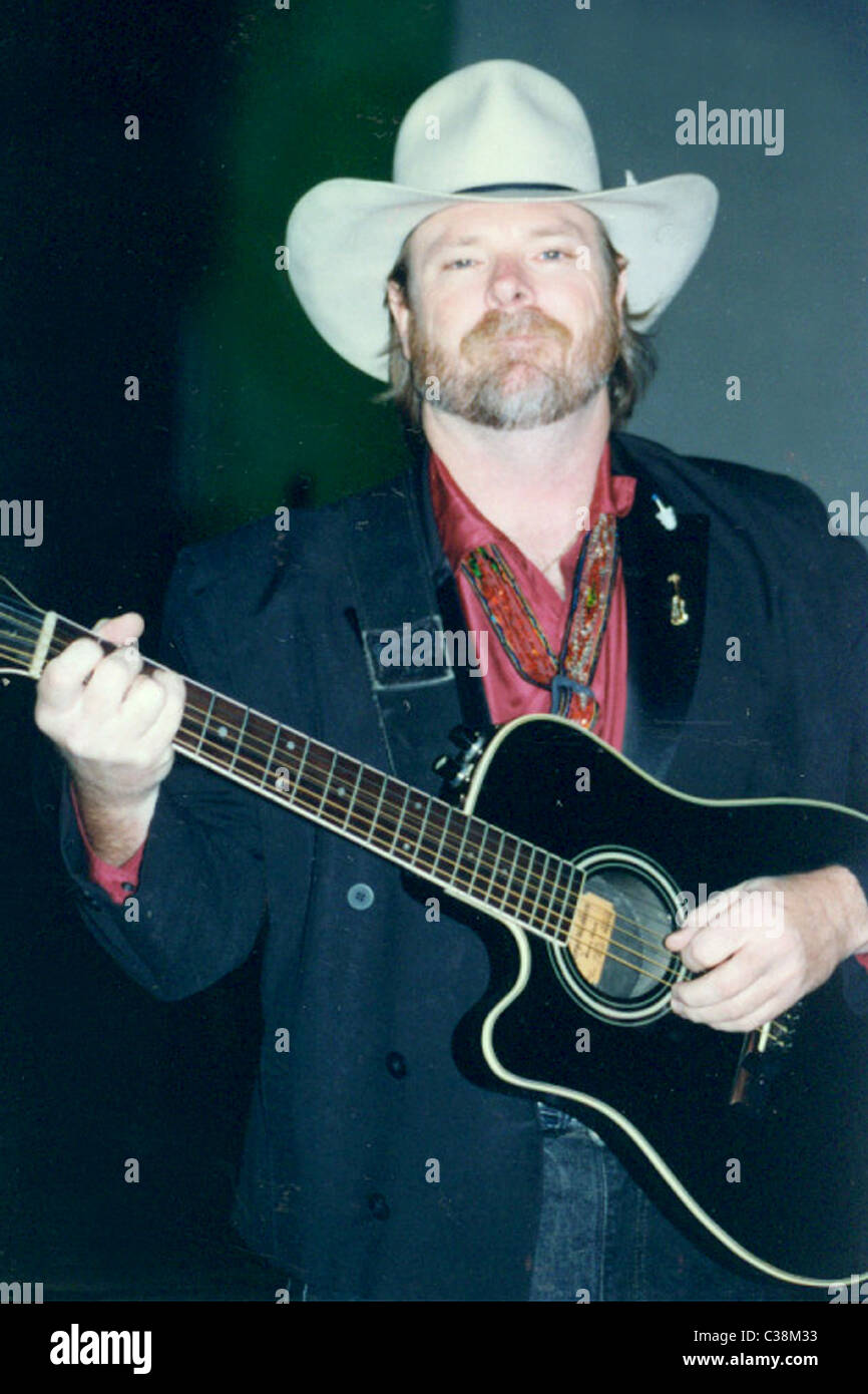 **File Photo** * DAN SEALS DEAD AT 61 Pop and country singer DAN SEALS ...