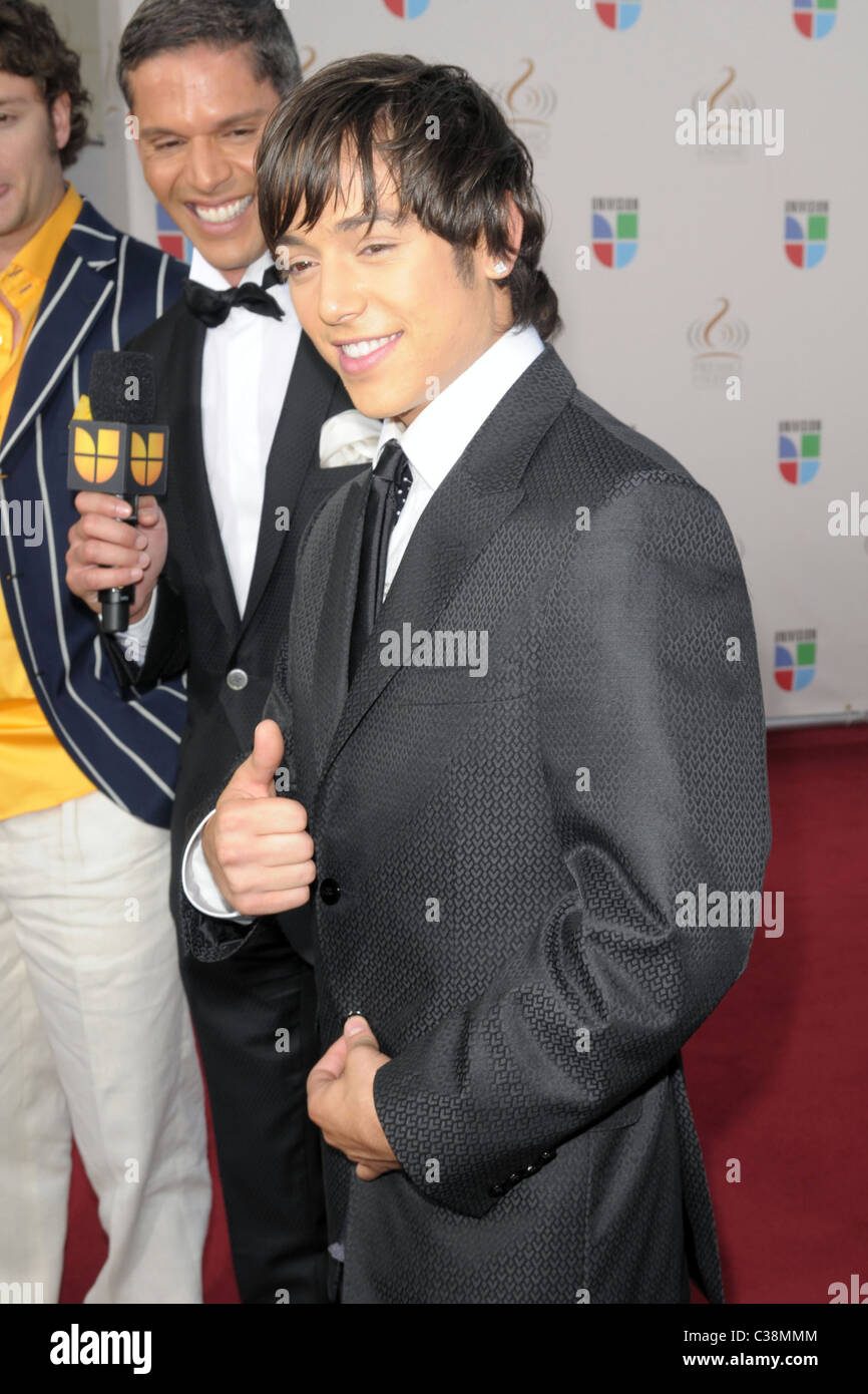 Pee Wee Univision's Premio Lo Nuestro a La Musica Latina Awards at Bank ...