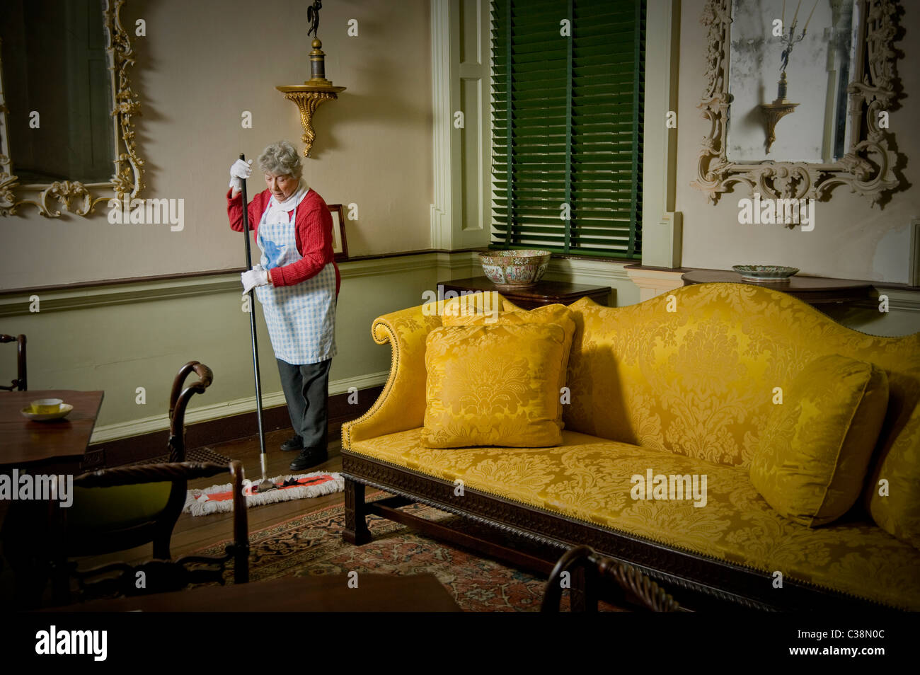 Historic house maid hi-res stock photography and images - Alamy