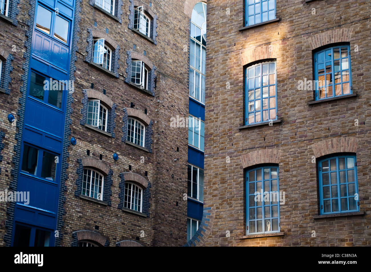 Old industrial buildings, converted into flats, SE1, London, UK Stock ...