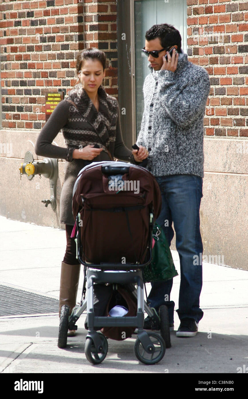 Jessica Alba spotted with her husband, Cash Warren, pushing a stroller ...