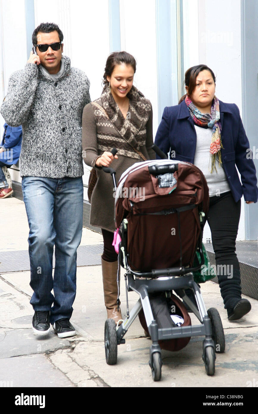 Jessica Alba spotted with her husband, Cash Warren, pushing a stroller ...