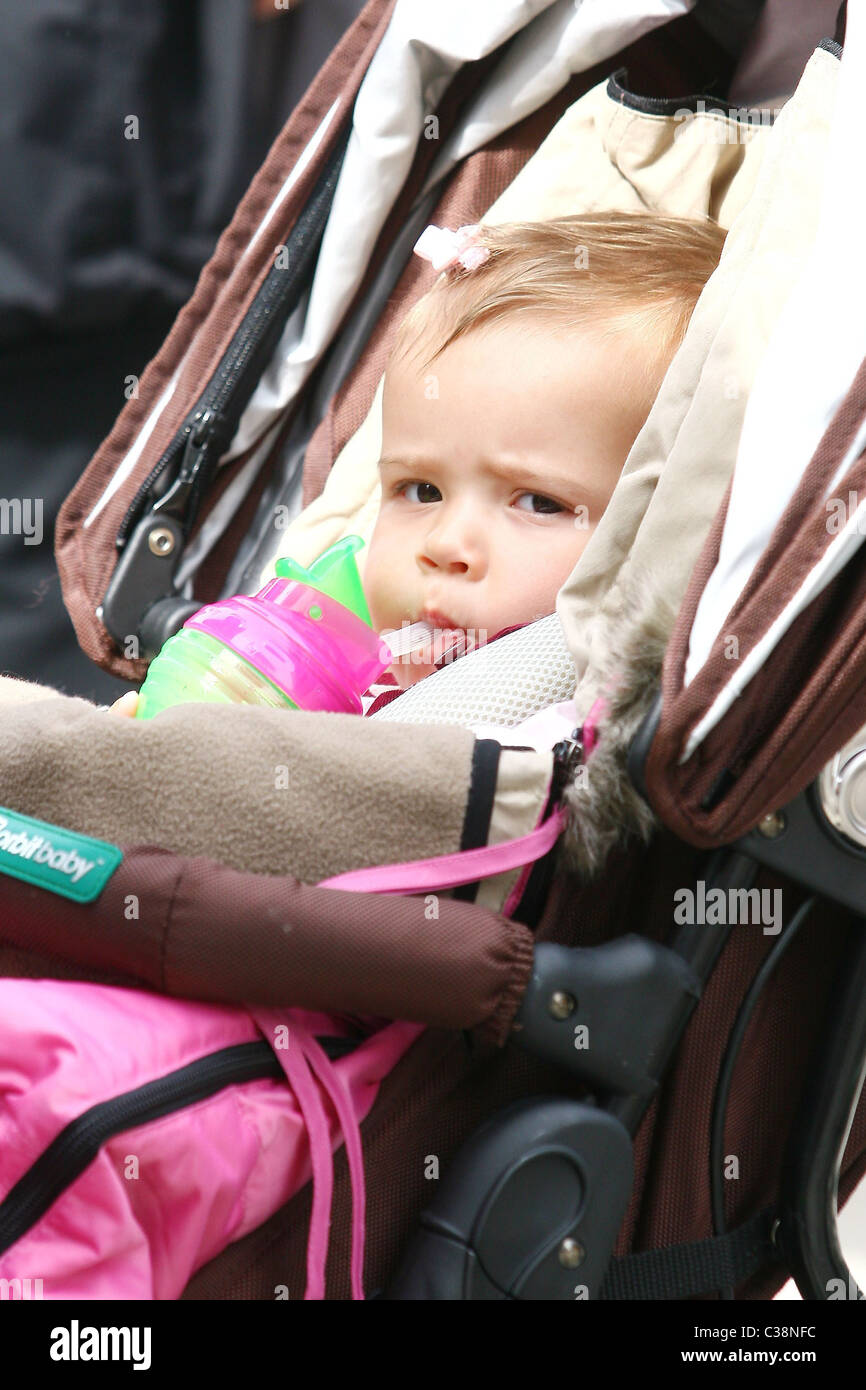 Jessica Alba spotted with her husband, Cash Warren, pushing a stroller ...