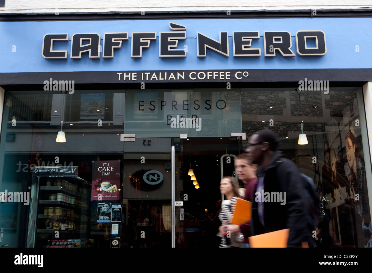 Caffe nero cafe hi-res stock photography and images - Alamy