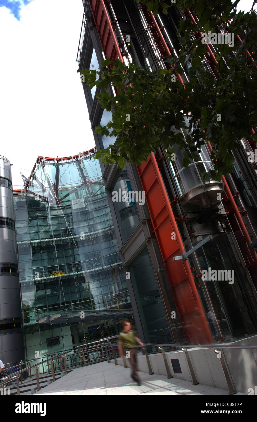 The Channel Four Televsion Building Stock Photo - Alamy