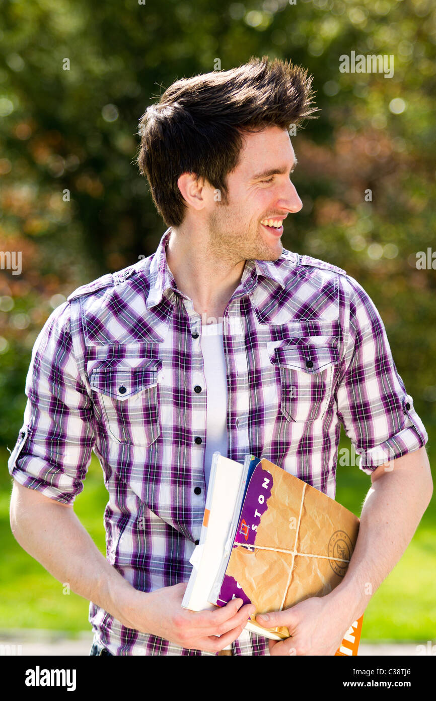 Graduate walk hi-res stock photography and images - Alamy