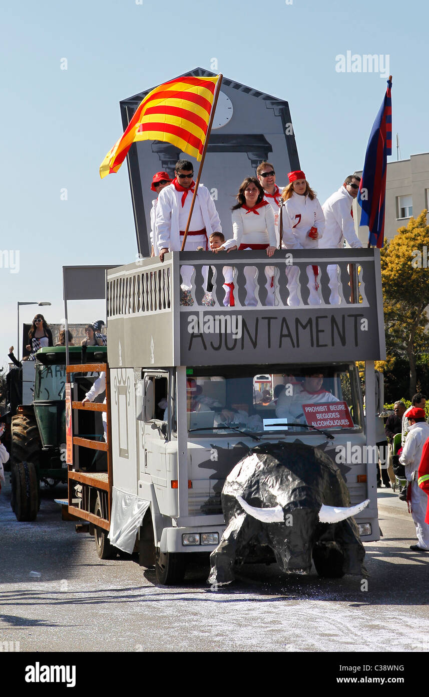 Carnival parade in costume in L'Escala, Spain Stock Photo - Alamy