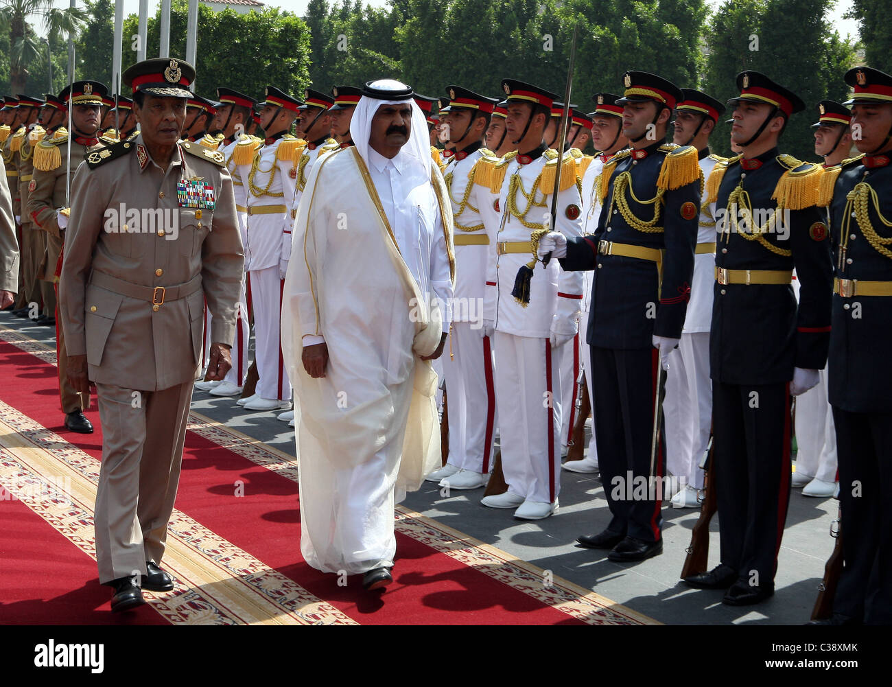 Egypt Military ruler Mohamed Hussein Tantawi meets Qatar Emir Hamad Bin ...