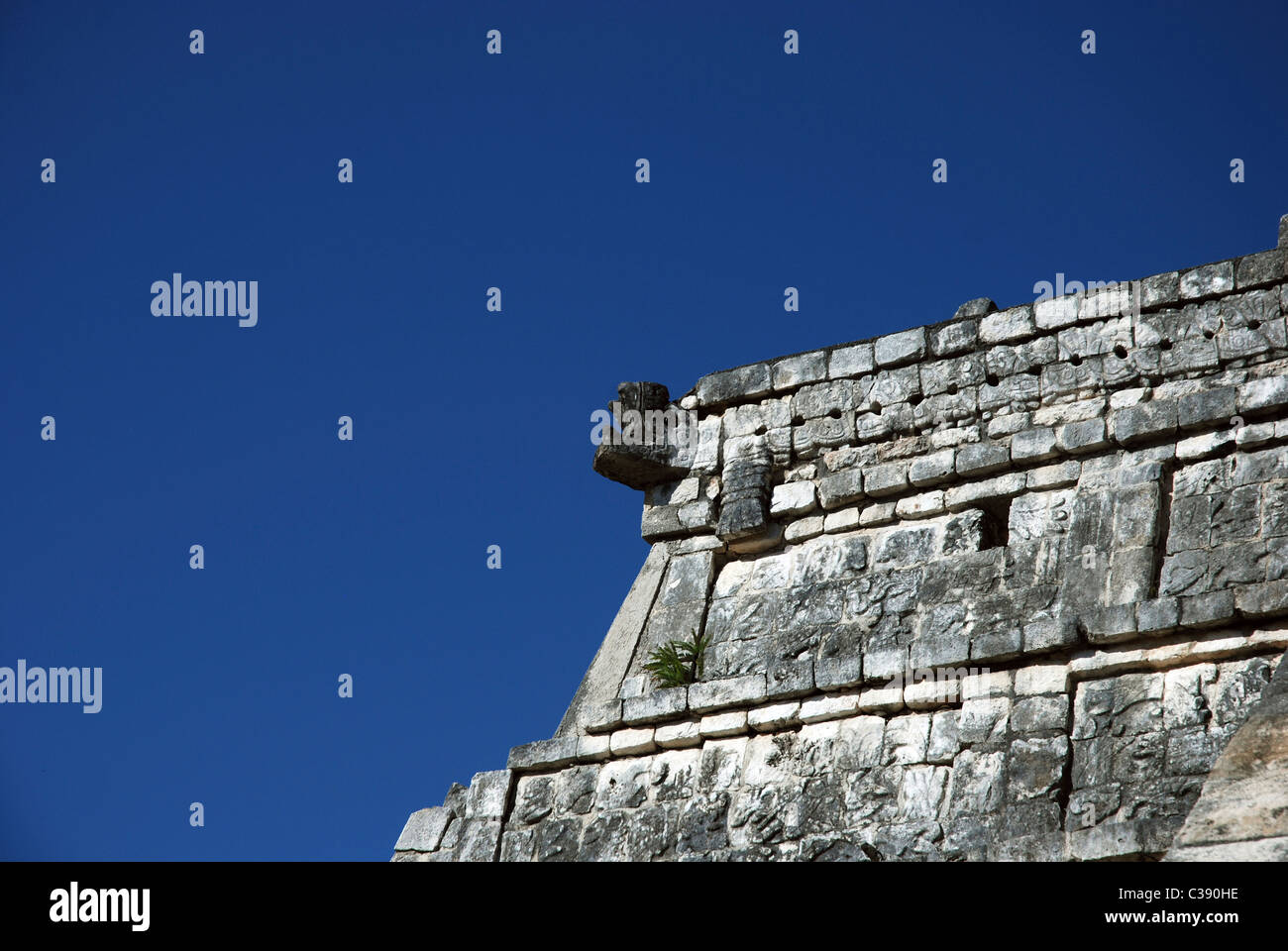 Chichen-Itza pyramid detail Stock Photo - Alamy