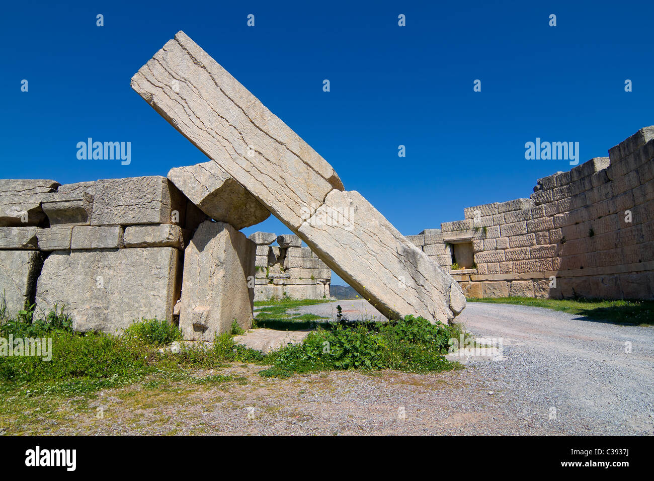 Arcadian gate ruins hi-res stock photography and images - Alamy