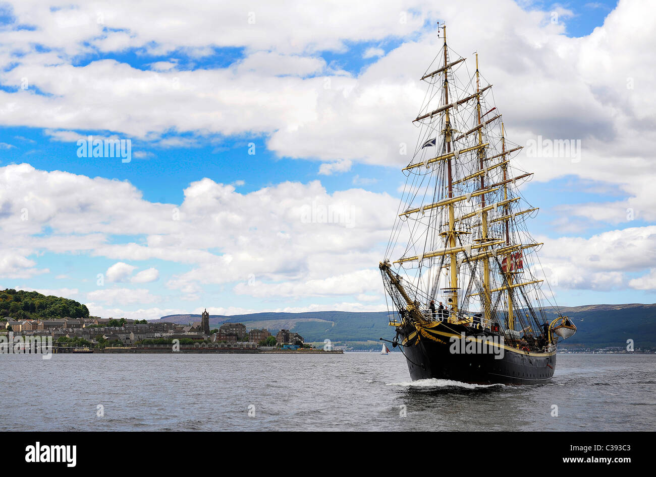 Tall ship georg stage hi-res stock photography and images - Alamy