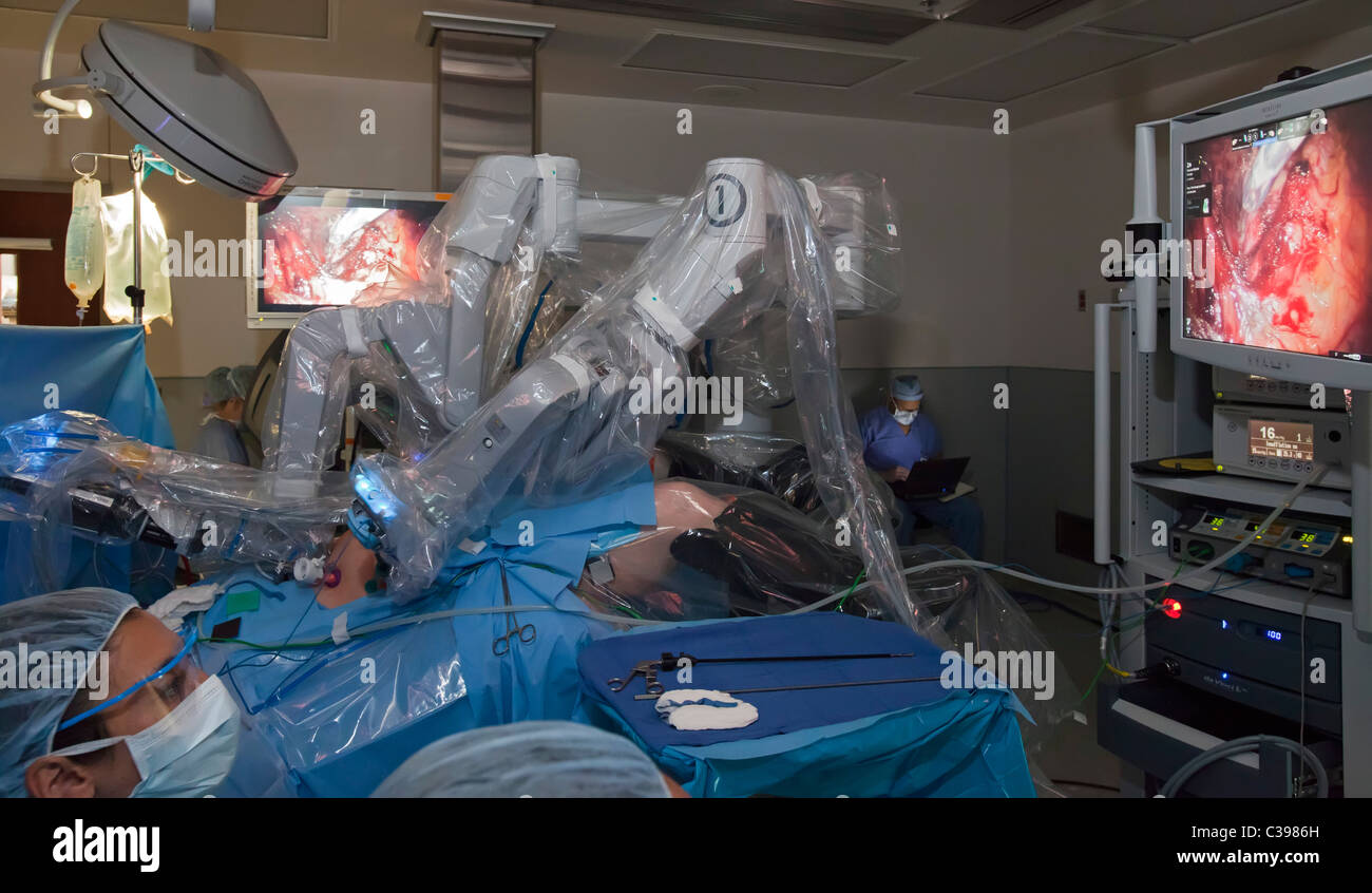 Robotic Surgery in Hospital Operating Room Stock Photo - Alamy