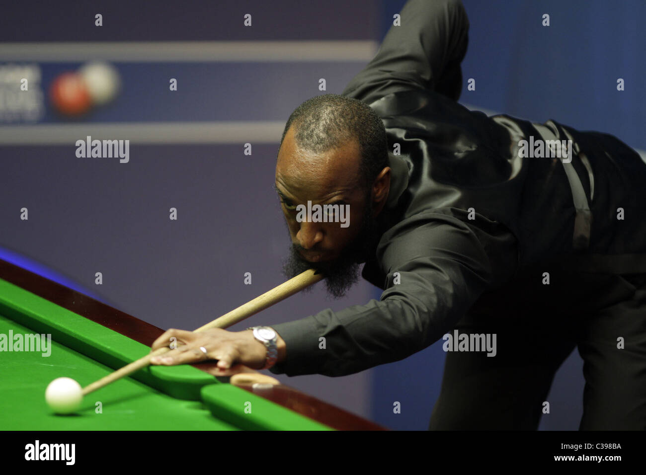 RORY MCLEOD WORLD SNOOKER CHAMPIONSHIP THE CRUCIBLE SHEFFIELD ENGLAND ...