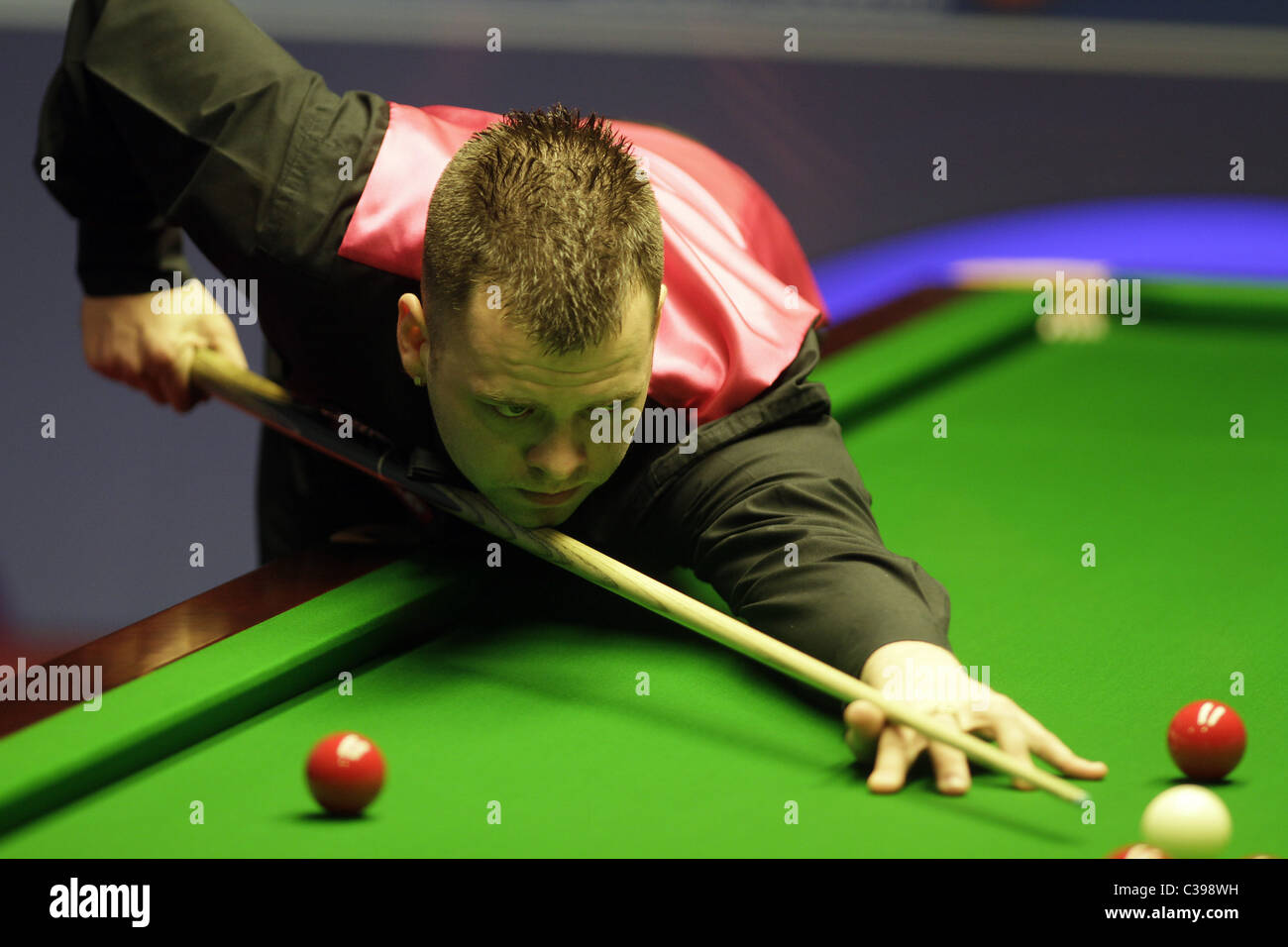 JIMMY ROBERTSON WORLD SNOOKER CHAMPIONSHIP THE CRUCIBLE SHEFFIELD ...