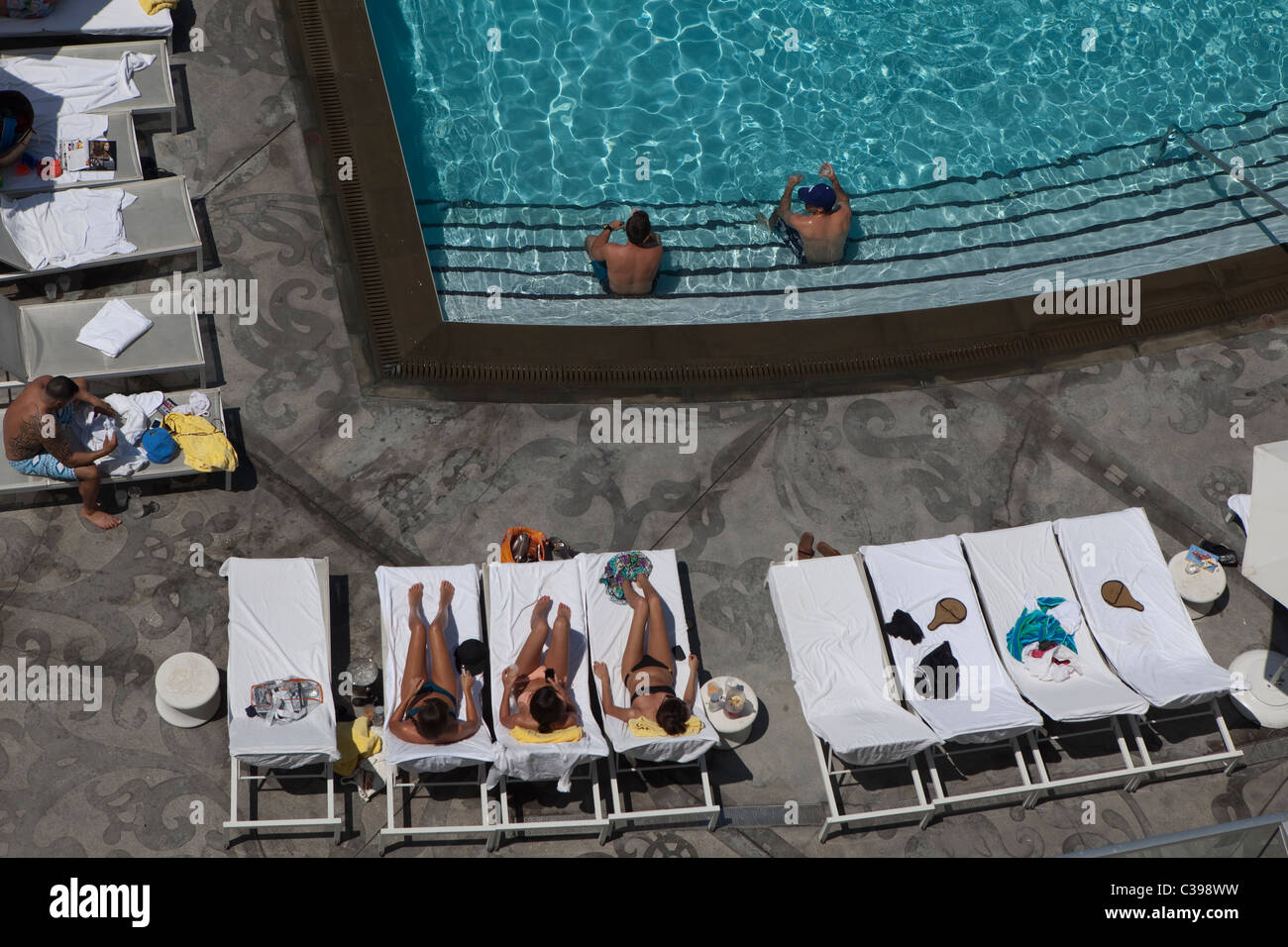 Miami beach hotel pool hi-res stock photography and images - Alamy