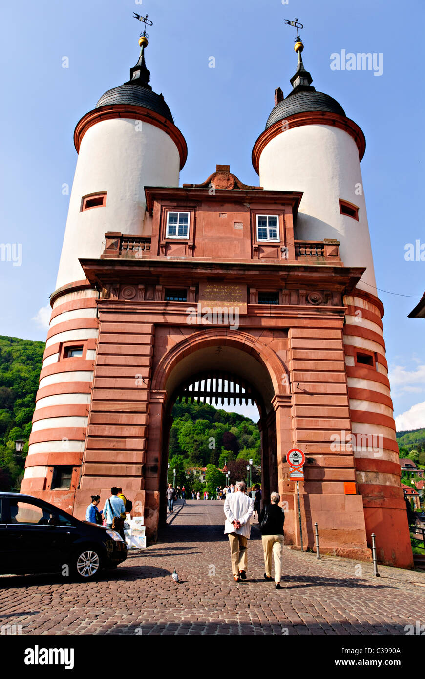 Old bridge gate hi-res stock photography and images - Alamy