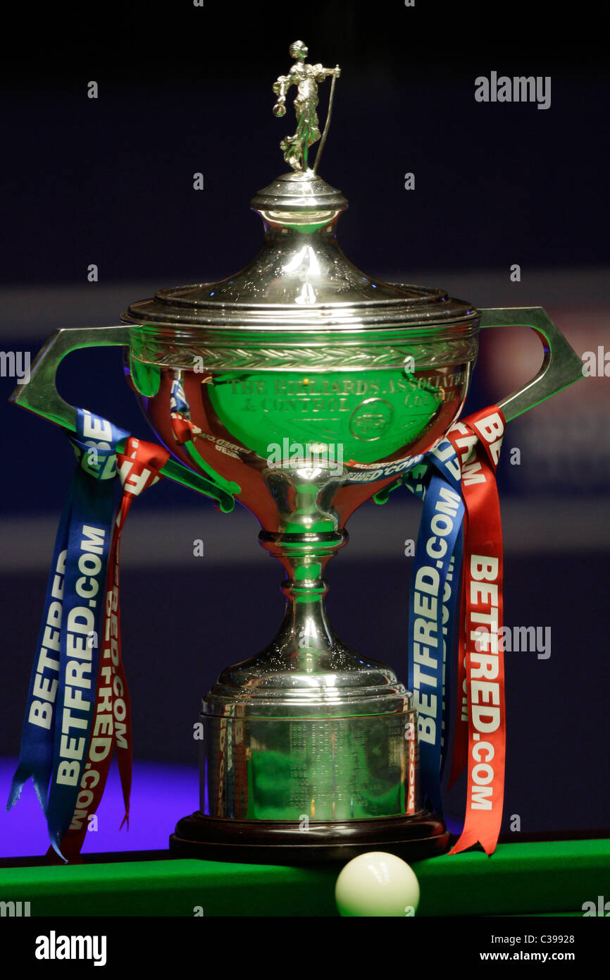 Snooker world championship trophy hi-res stock photography and images ...