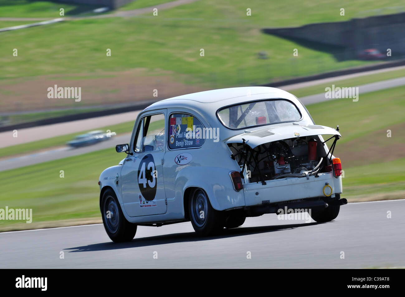 U2TC Pre-'66 Under 2-litre Touring Cars - Paul Hocking/Geoff Turral ...