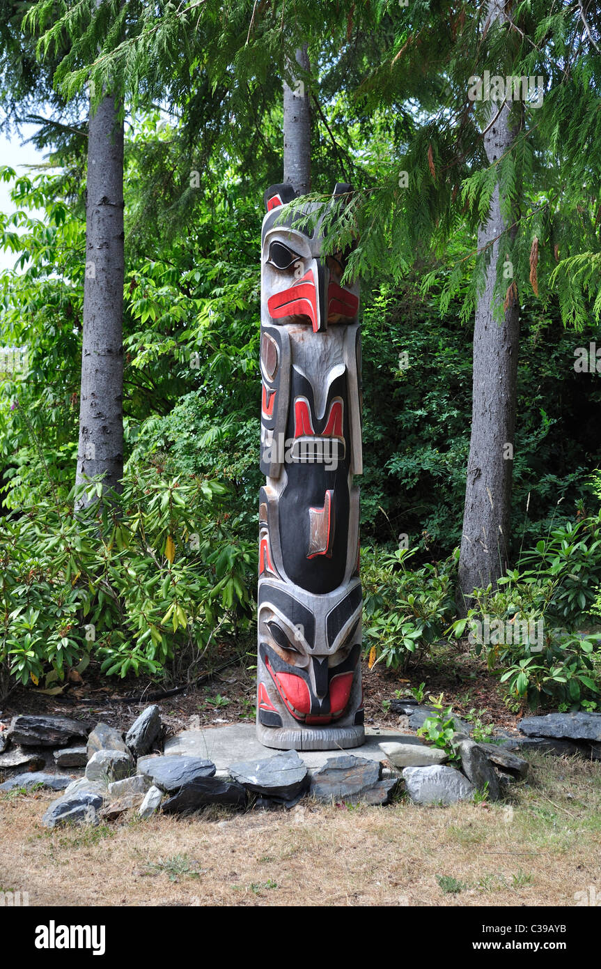 Totem pole, Whidbey island Washington Stock Photo - Alamy