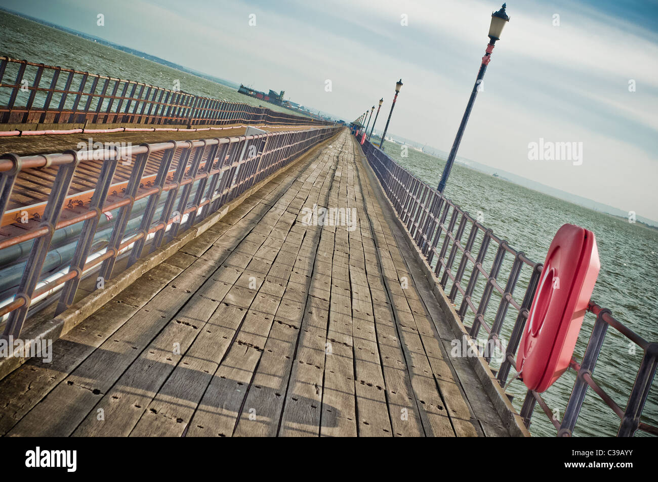 Beach huts southend on sea beach in hi-res stock photography and images ...