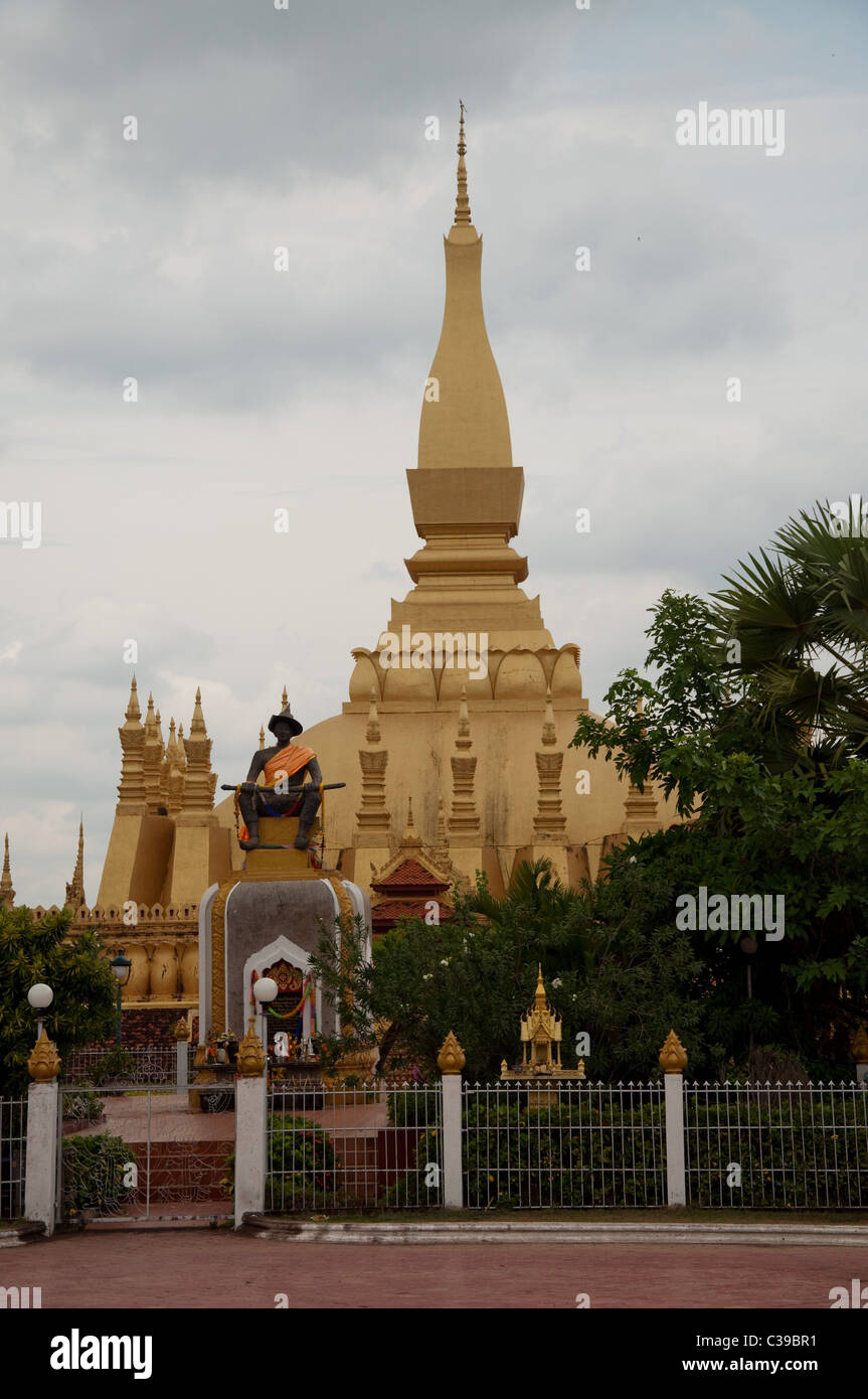Pha That Luang, Golden Stupa in Vientiane, Laos Stock Photo - Alamy