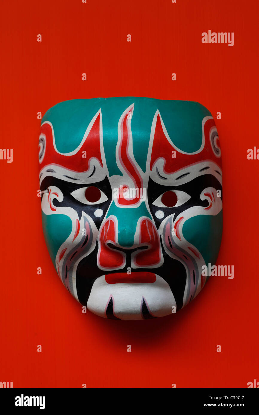 Chinese warrior mask hi-res stock photography and images - Alamy
