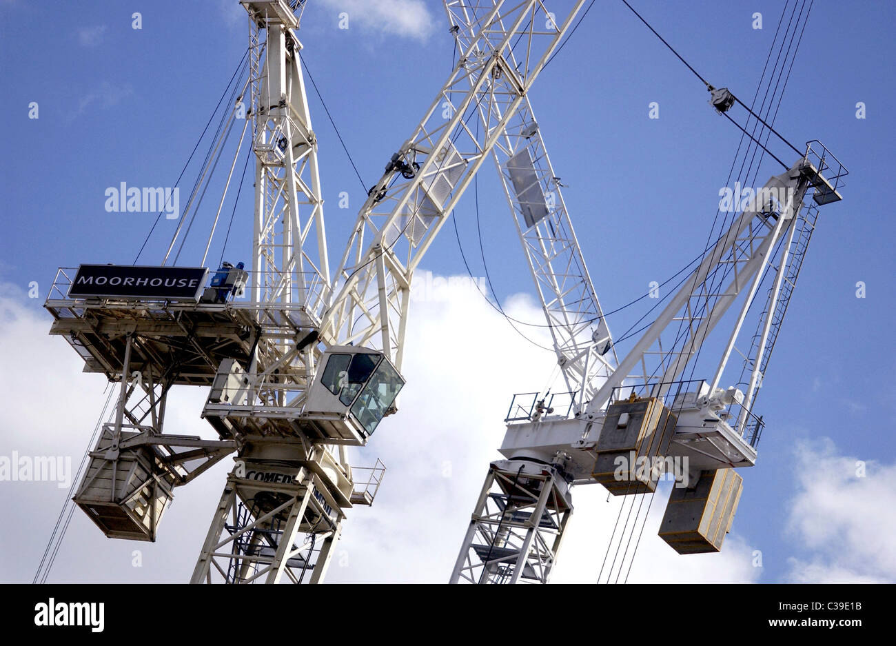 Construction building cranes hi-res stock photography and images - Alamy