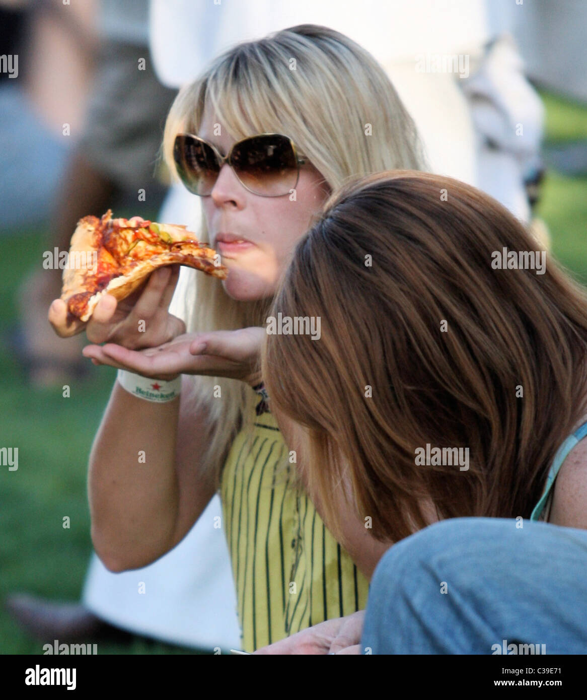 Busy philipps 2009 hi-res stock photography and images - Alamy