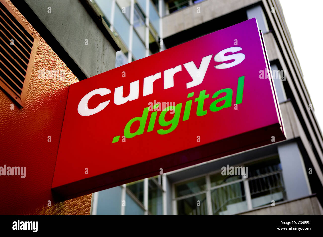 A Currys.digital store in Moorgate, Central London Stock Photo - Alamy