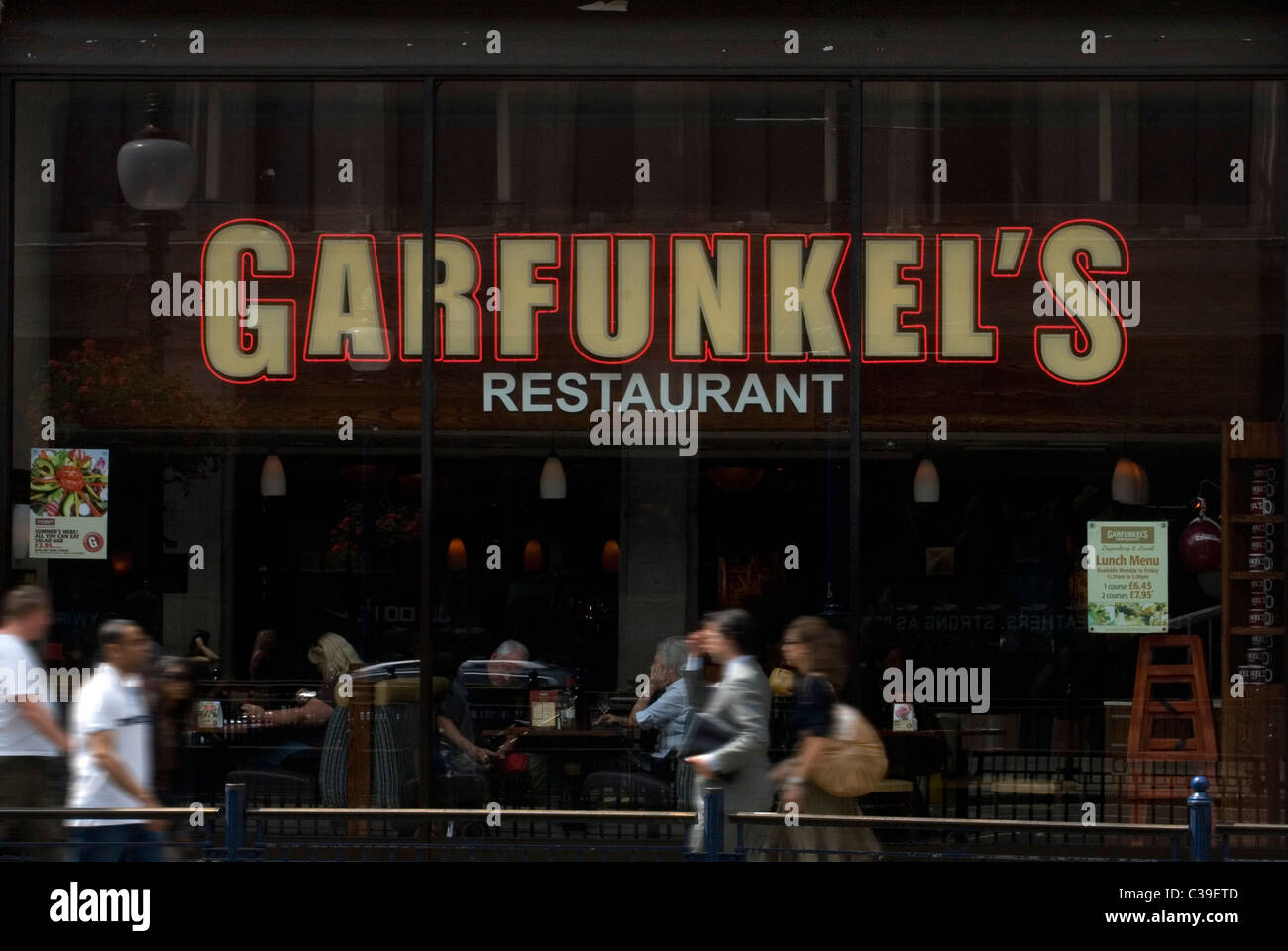 Garfunkel hi-res stock photography and images - Alamy