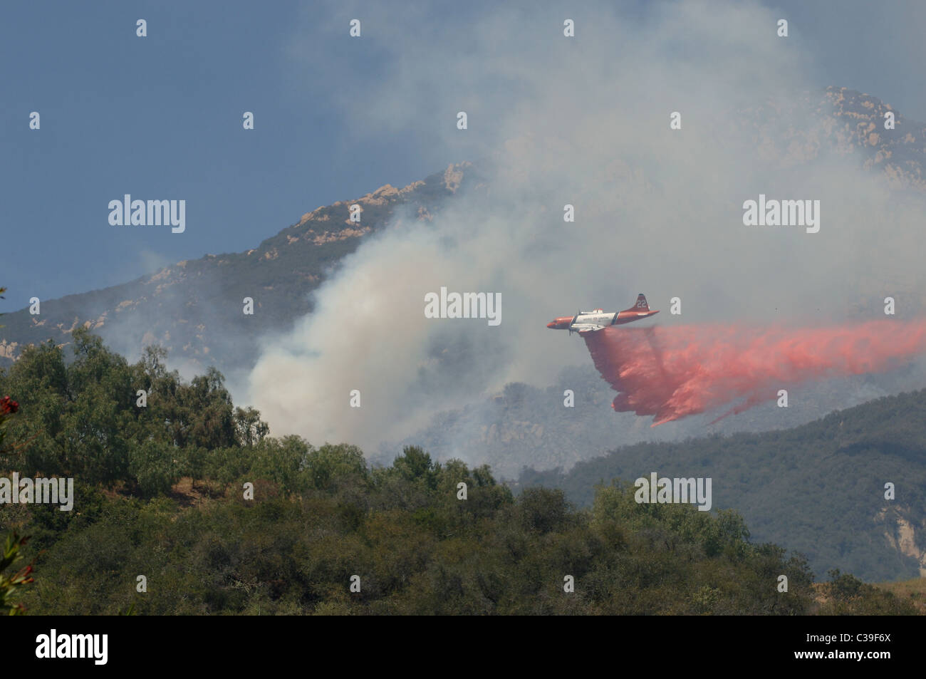 A violent fire sweeps through Santa Barbara County and Jesusita ...