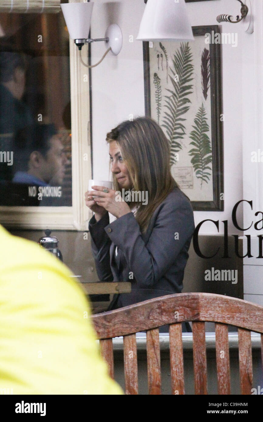Jennifer Aniston films a scene for her new movie 'The Baster' at a cafe ...