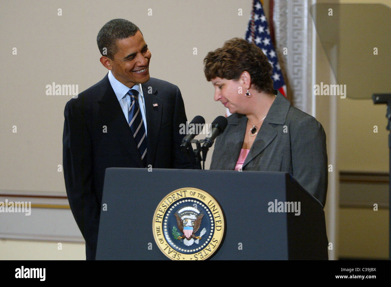 President Barack Obama and Maureen Pike President Barack Obama ...