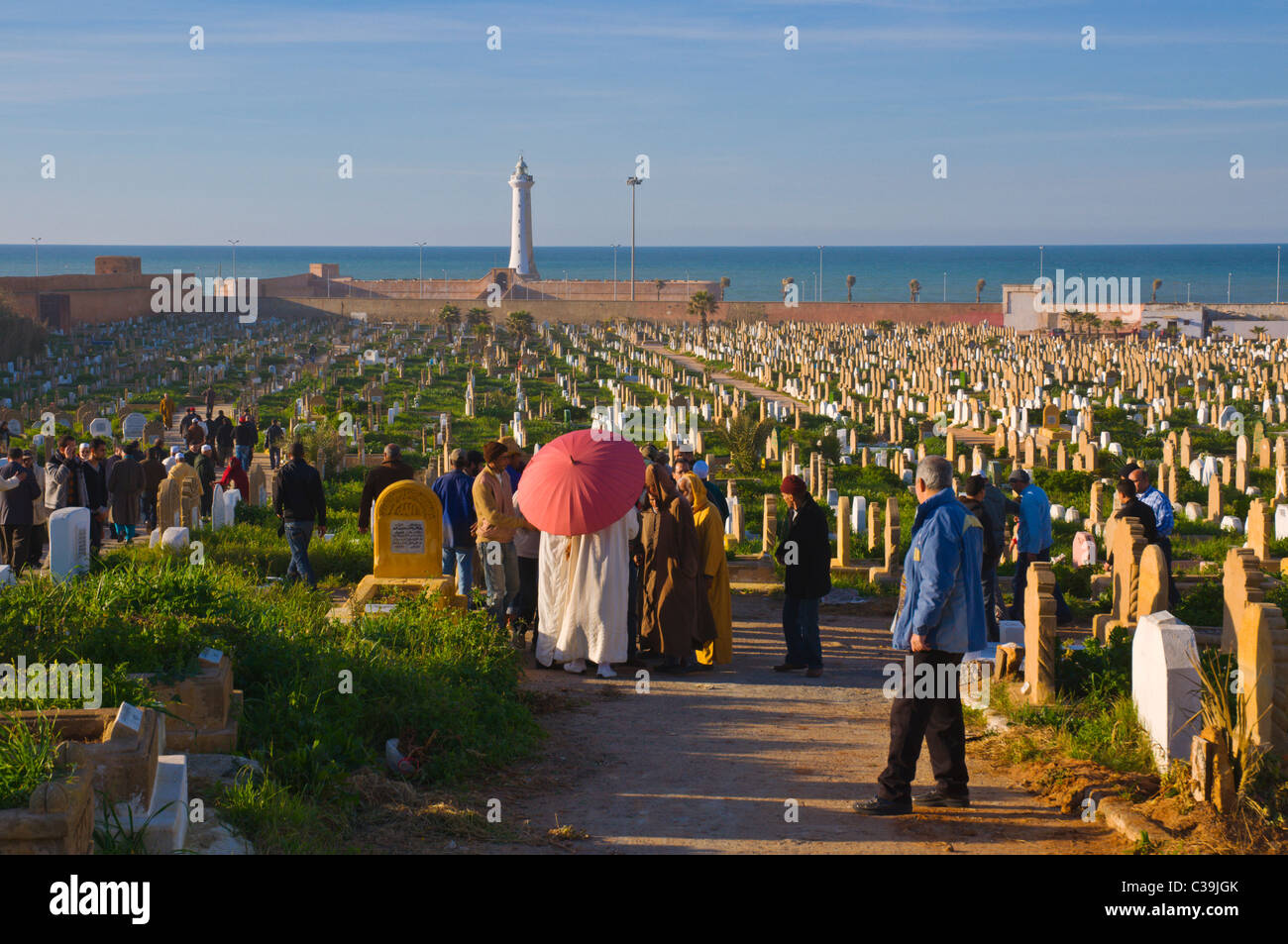 African cemetery hi-res stock photography and images - Alamy