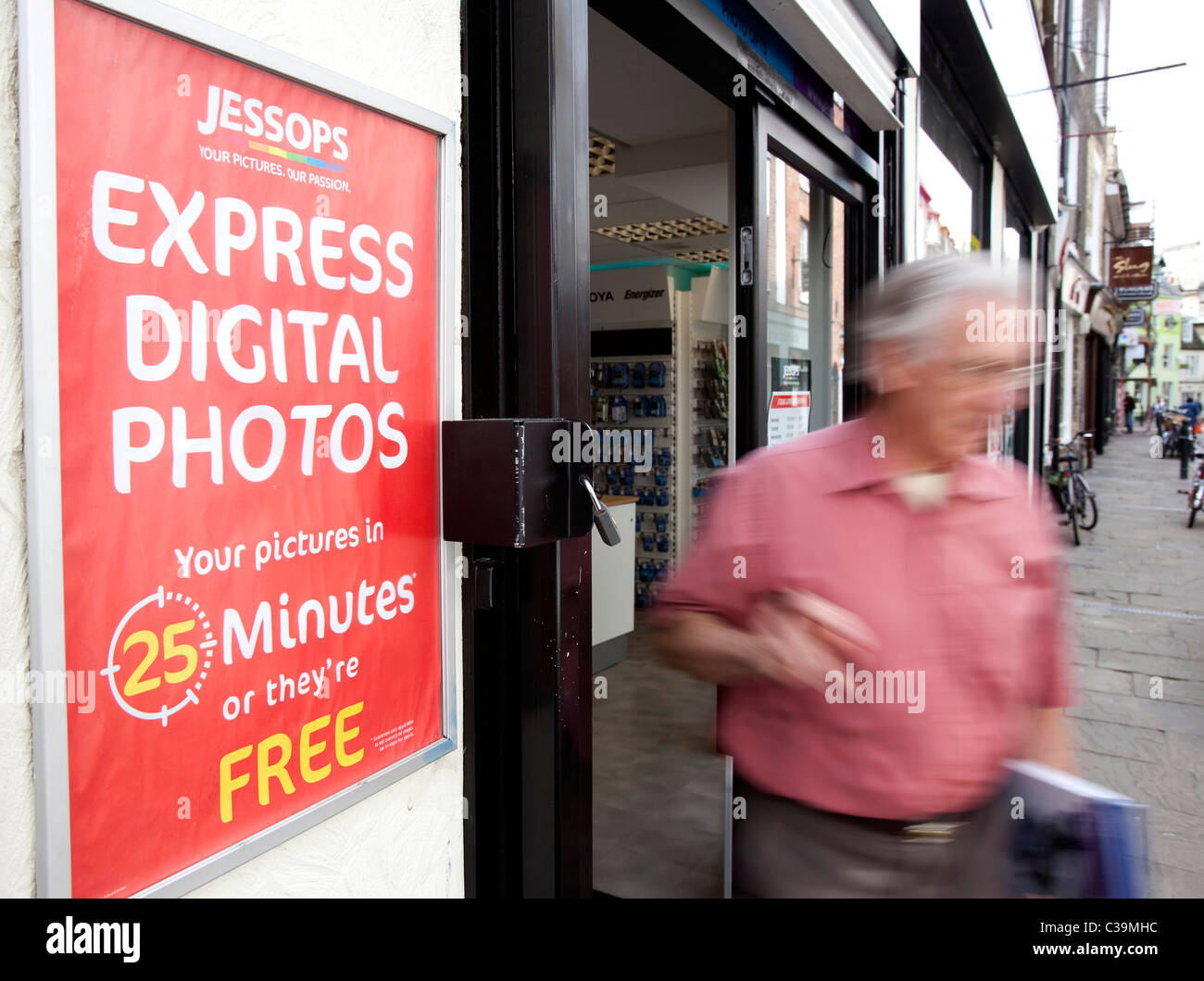 Illustrative image of a branch of Jessops Stock Photo - Alamy
