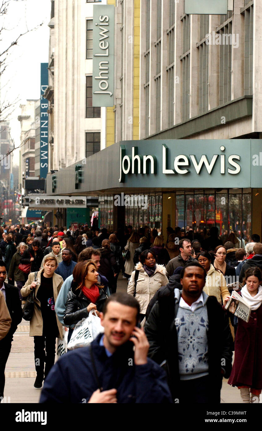 Exterior of the flagship John Lewis store on Oxford Street, London ...