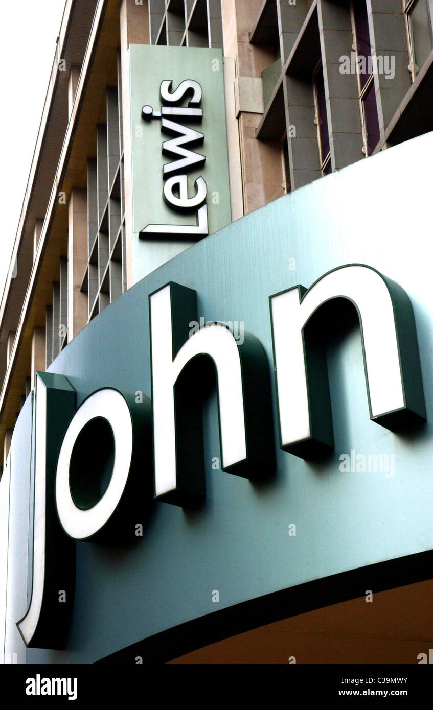 The john lewis store on oxford street hi-res stock photography and ...