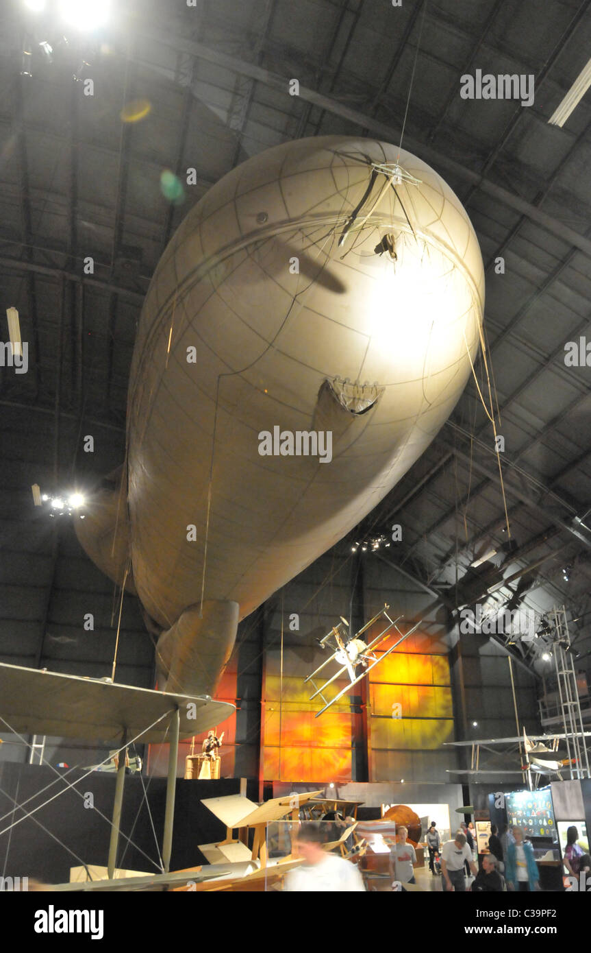 Barrage Balloon WW 1 Stock Photo - Alamy