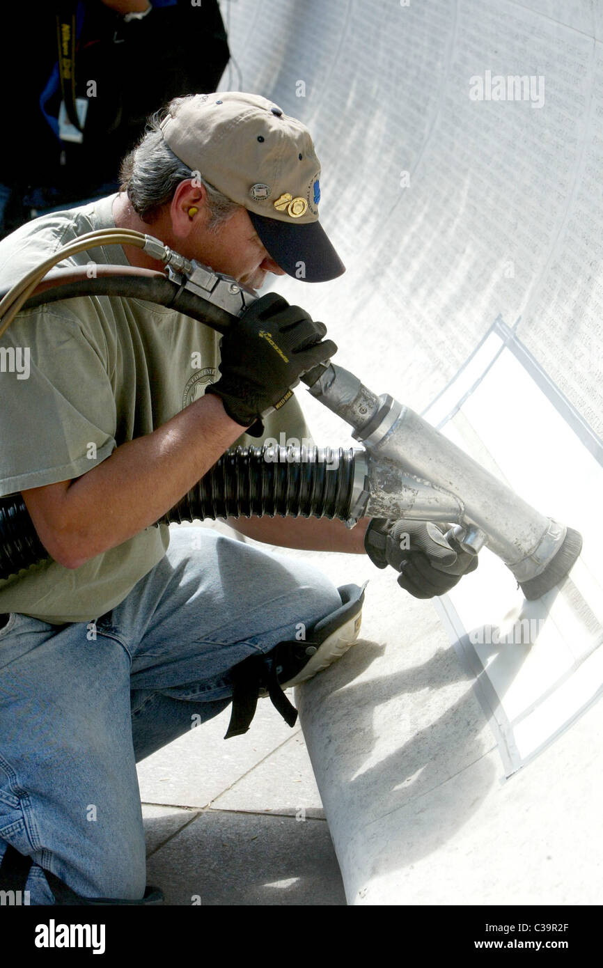 Atmosphere National Law Enforcement Memorial Engraving Day to honour ...