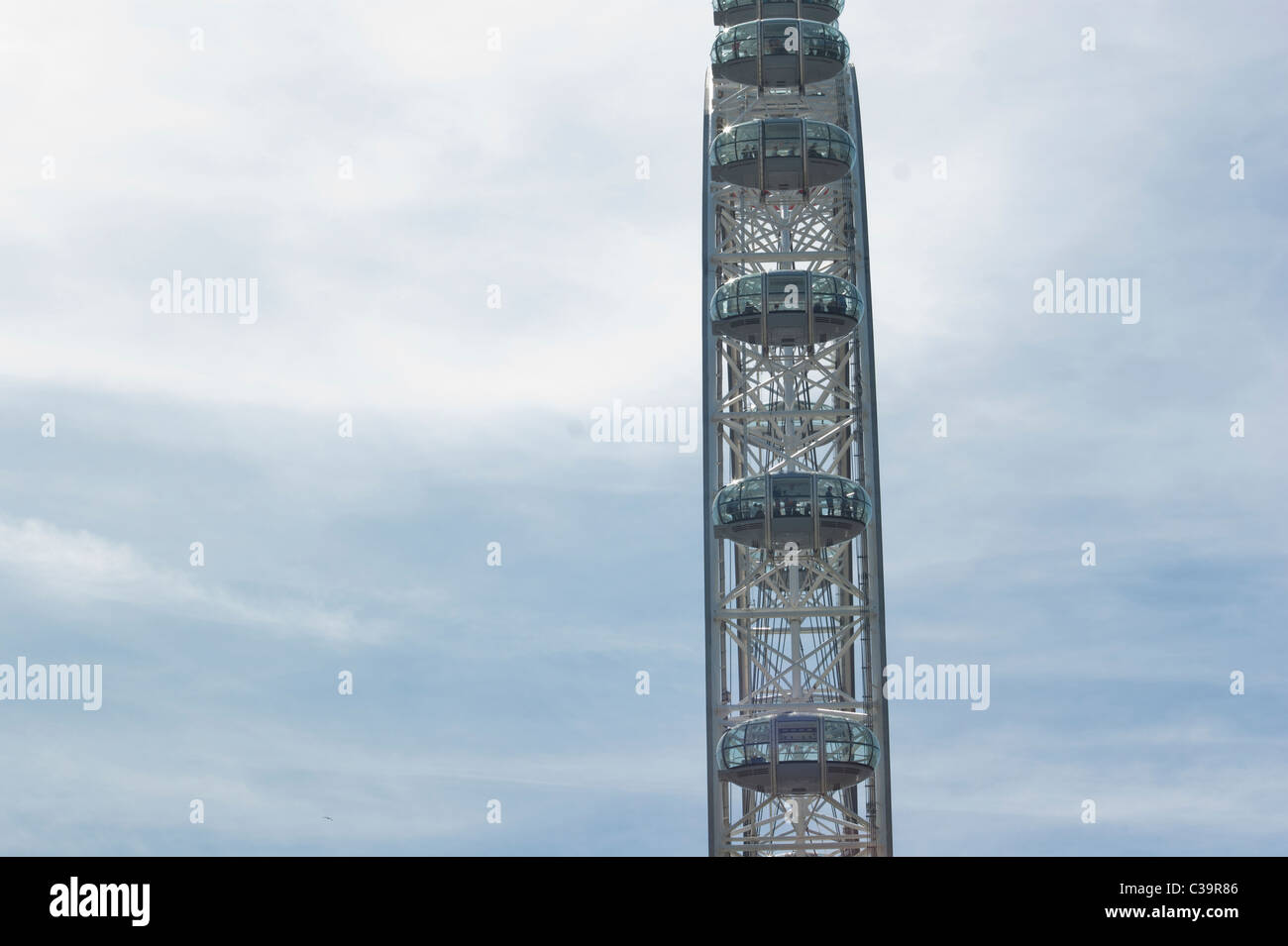 Perpendicular view of the London eye on a bright clear March day. 2011 ...
