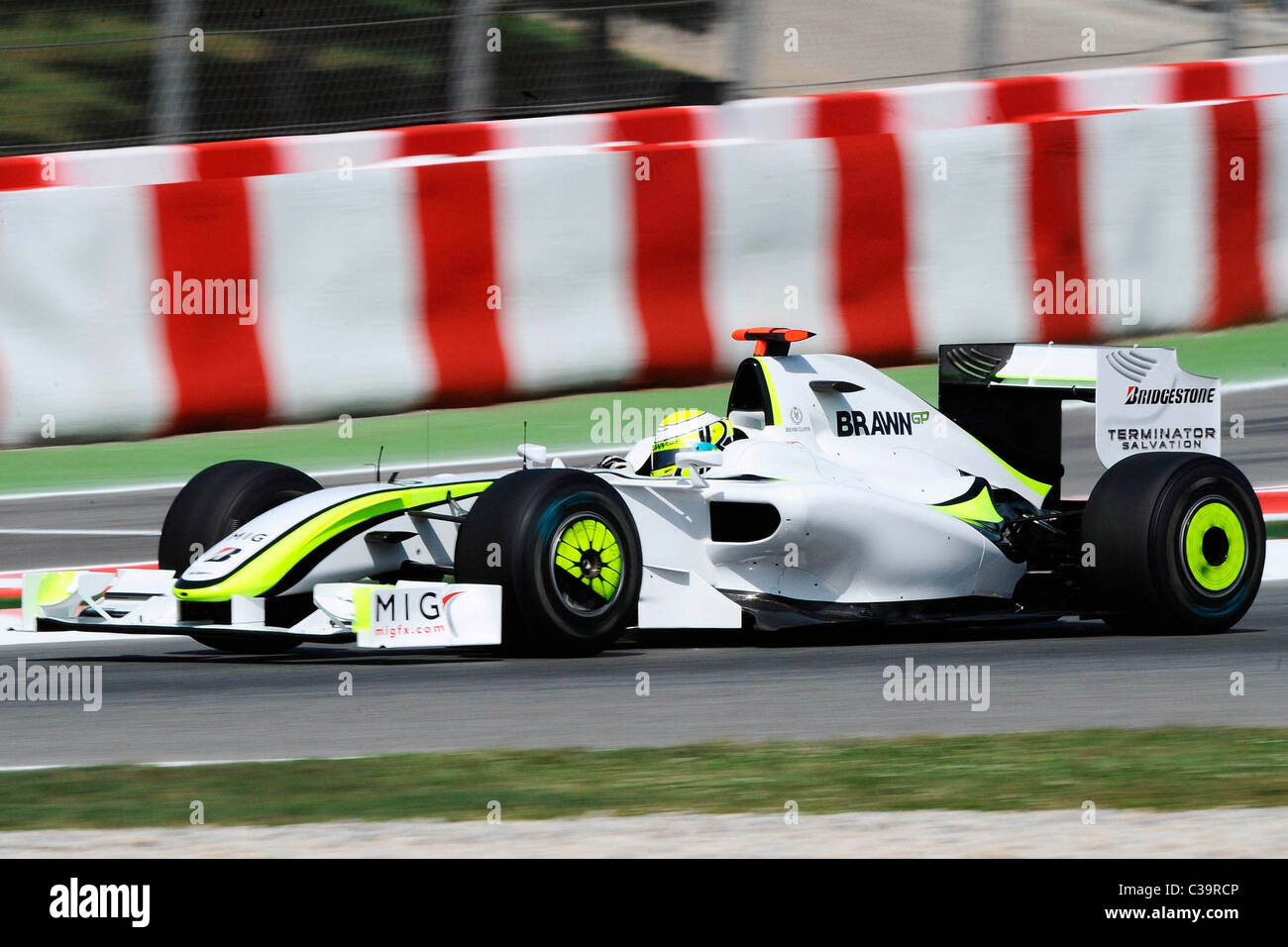 Jenson Button racing in his Brawn GP 2009 Formula One (F1) Spanish ...
