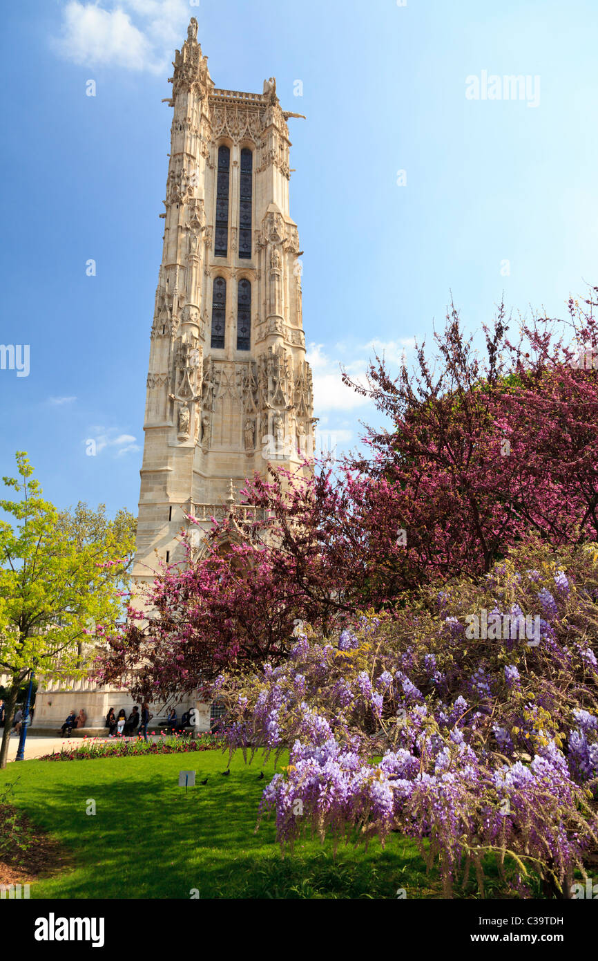 The Square de la Tour Saint-Jacques, Paris, France Stock Photo - Alamy