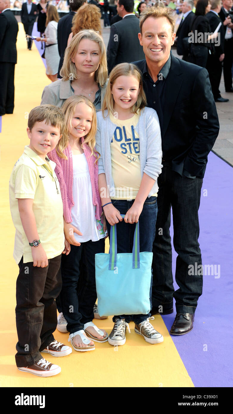 Jason Donavan and guests UK film premiere of 'Hannah Montana' at the ...