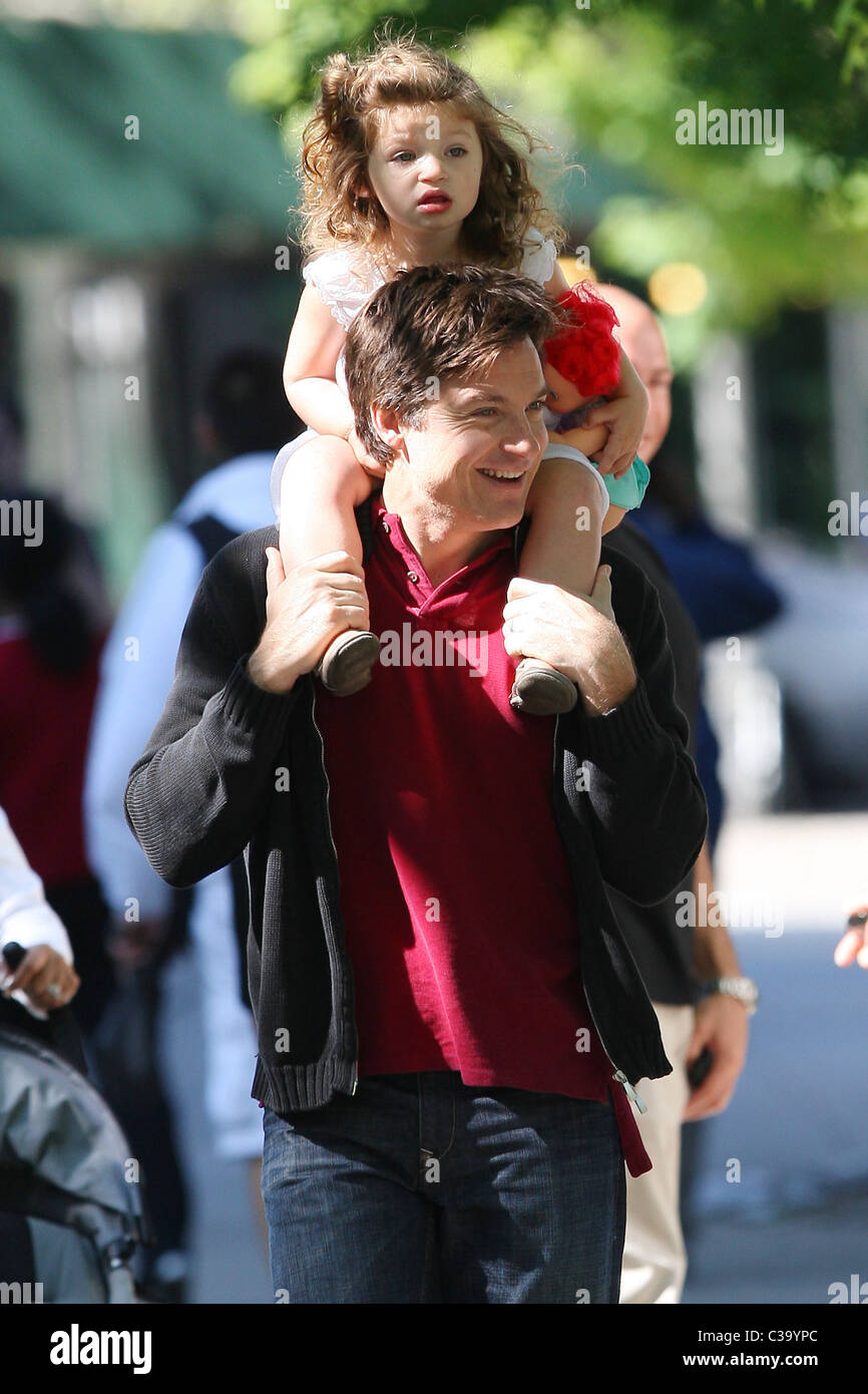 Jason Bateman Daughter Jason Bateman Takes Daughter To Lakers Game: