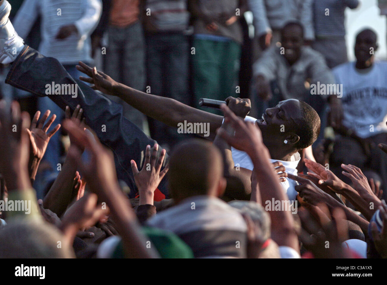 Akon performing on the set of his new music video. Soweto, South Africa ...
