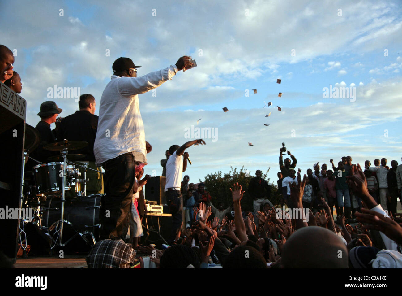 Akon performing on the set of his new music video. Soweto, South Africa ...