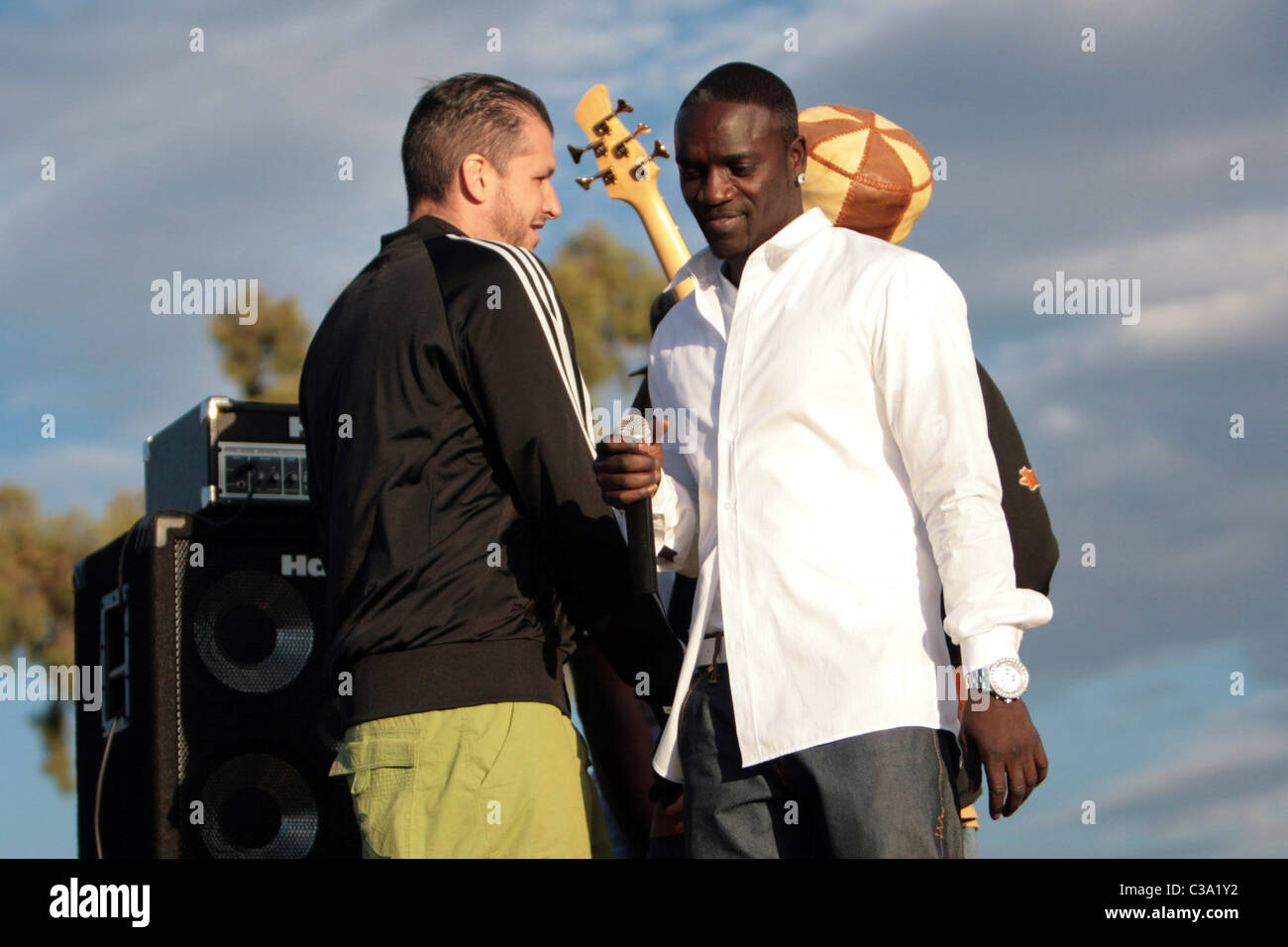 Akon and Director Gil Green on the set of his new music video for the ...